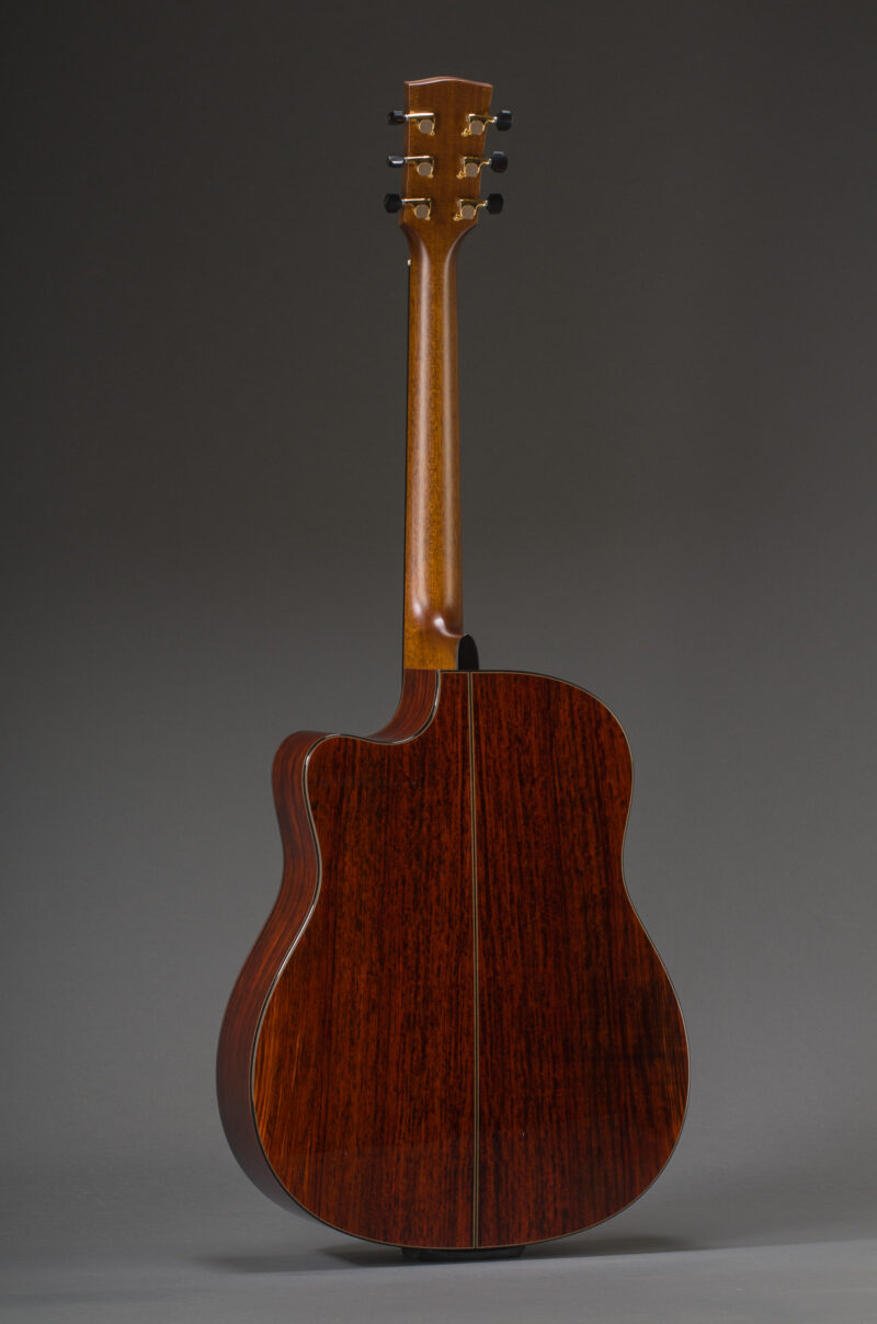 Goodall Guitars Australia | HistoryGoodall Guitars 000 and Aloha Models ...