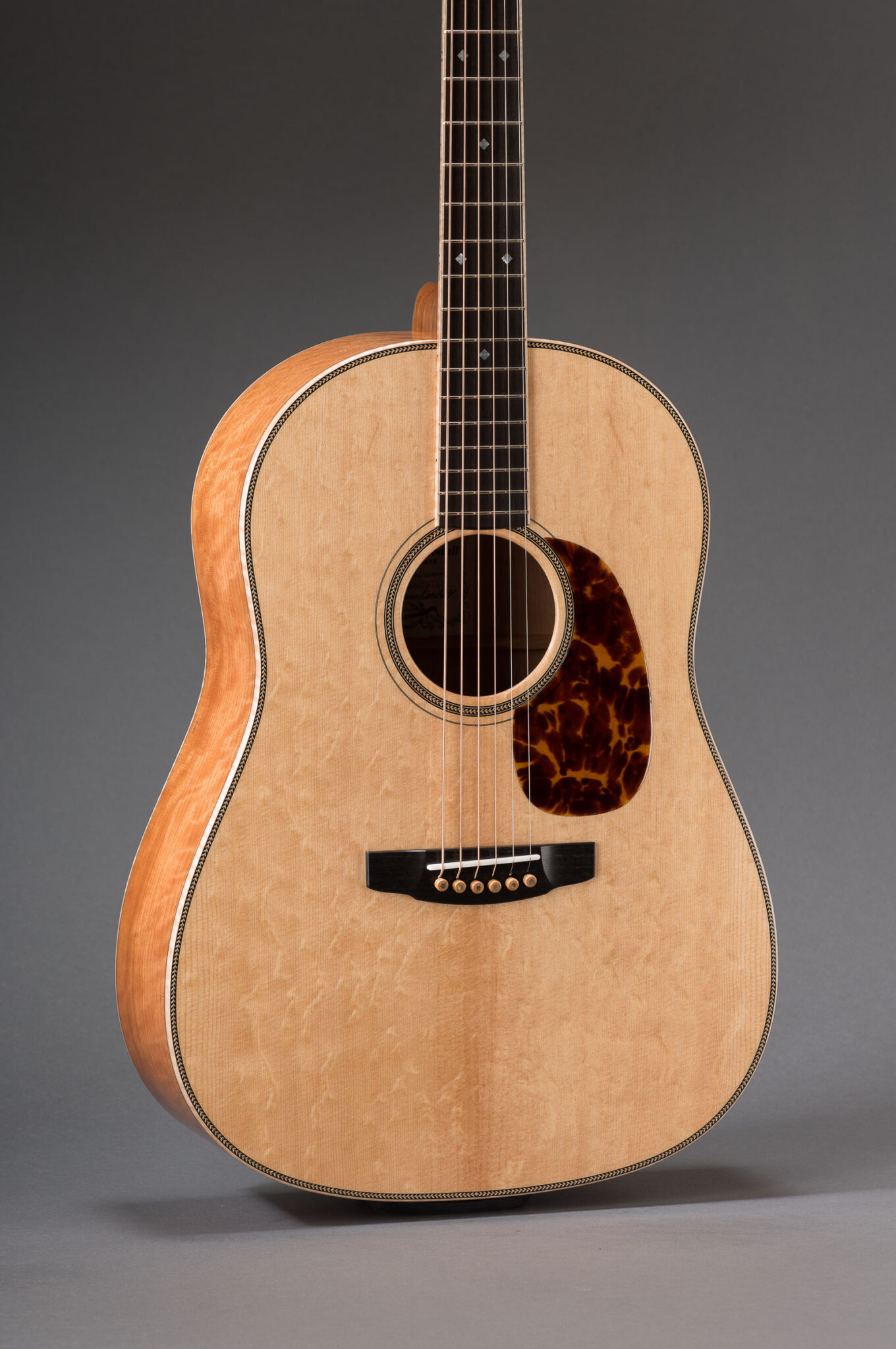 Traditional Baritone Model – Goodall Guitars